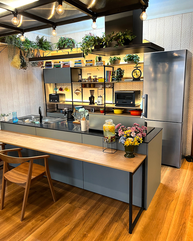 写真 (14枚目) - SNSでも大人気！「silent」「エルピス」etc.秋ドラマ“主人公部屋インテリア” - LOCARI（ロカリ）