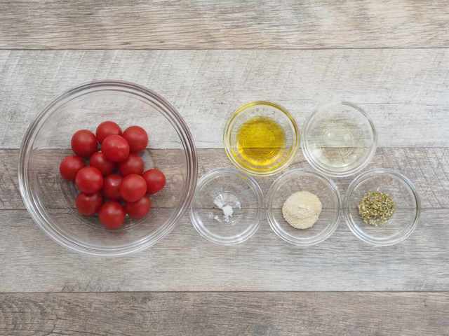 写真 (3枚目) - [macaroniレシピ部]漬けるだけ！ミニトマトのオレガノマリネ - LOCARI（ロカリ）