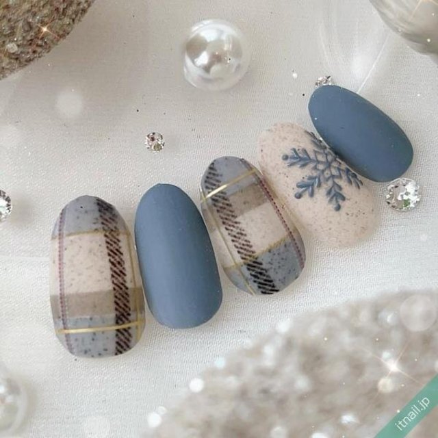 写真 (10枚目) - 《ブランケットネイル》の季節到来♡指先からほっこり温まるネイルへ - LOCARI（ロカリ）