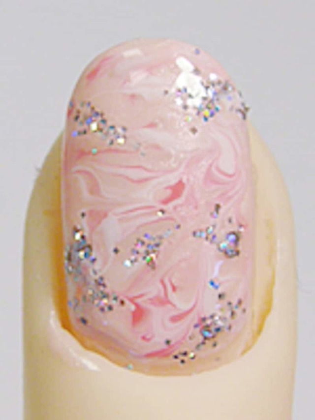 写真 (14枚目) - マーブル柄をセルフネイルで！爪楊枝で代用もOK - LOCARI（ロカリ） - LOCARI（ロカリ）