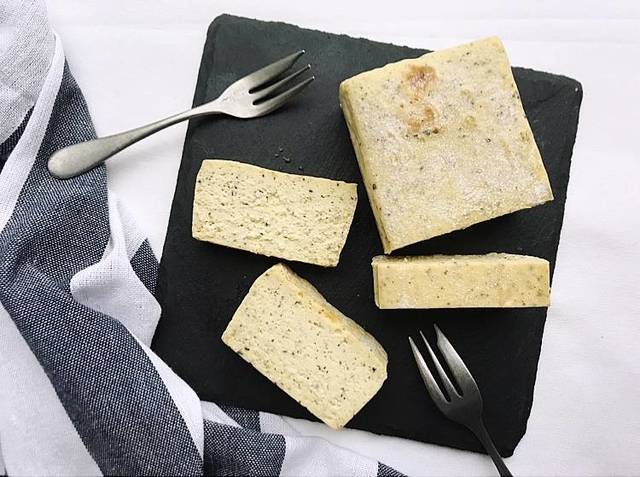 写真 (4枚目) - [macaroniレシピ部]とろける味わい「ほうじ茶テリーヌ」 - LOCARI（ロカリ）