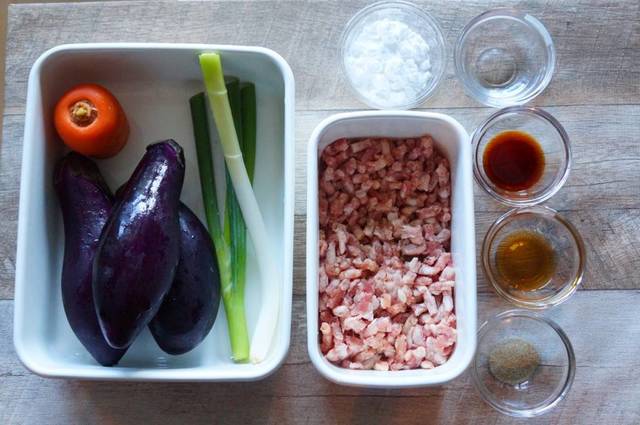 写真 (3枚目) - [macaroniレシピ部]くり抜いて詰めるだけ！「なすバーグ」 - LOCARI（ロカリ）