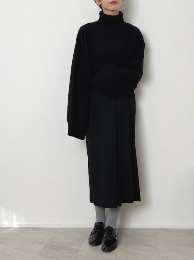 写真 (15枚目) - [ユニクロ]2022冬のお手本コーデ。大人っぽさを引き出す着こなし方を伝授 - LOCARI（ロカリ）