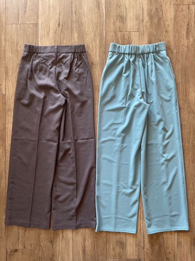 写真 (3枚目) - [GU]のローウエストバギーパンツとカットソースラックスを徹底比較！ - LOCARI（ロカリ）