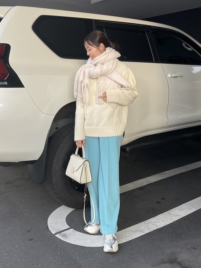 写真 (9枚目) - [GU]のローウエストバギーパンツとカットソースラックスを徹底比較！ - LOCARI（ロカリ）