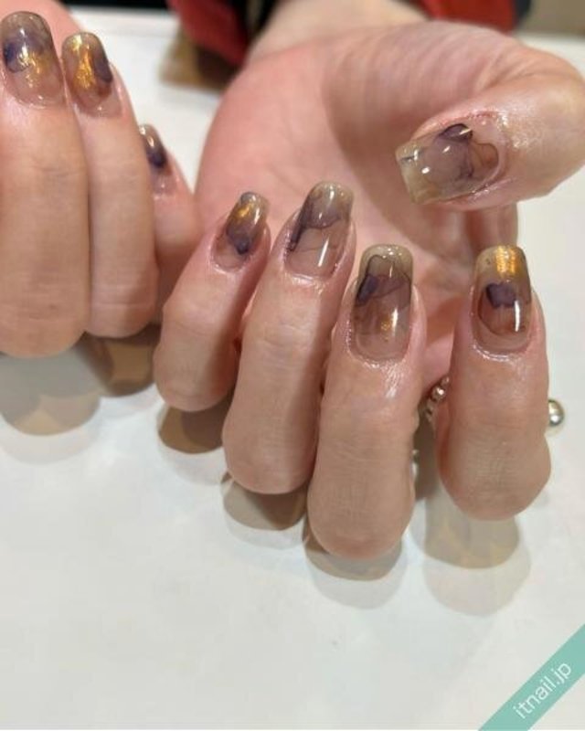 写真 (8枚目) - おしゃれな“もやもやネイル”でニュアンス感GET♡人気デザイン10選 - LOCARI（ロカリ）