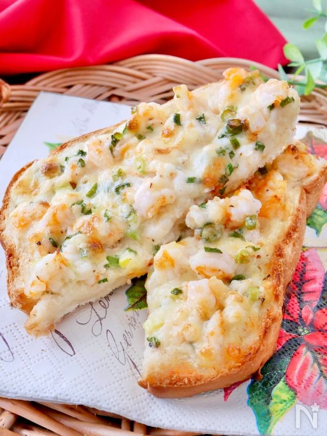 写真 (1枚目) - 食パンの可能性は無限大！朝が楽しくなる「ごちそうトースト」12選 - LOCARI（ロカリ）