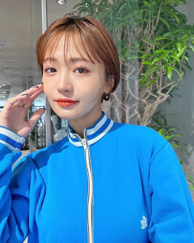 写真 (4枚目) - [小顔ショート]ショートでなりたかった小顔に♡前髪ありなしetc… - LOCARI（ロカリ）