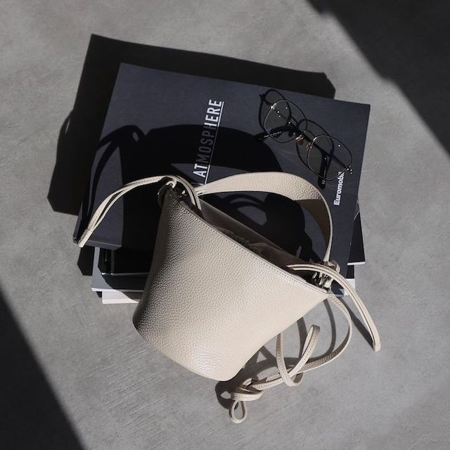 写真 (9枚目) - 全部2WAY以上！身軽なお出かけができる春色コンパクトバッグ3選 - LOCARI（ロカリ）