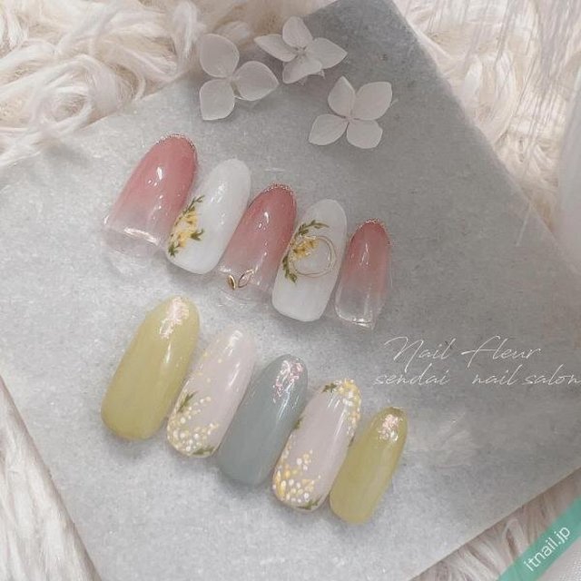 写真 (6枚目) - 3月8日はミモザの日！意味を知って「ミモザネイル」にしよう - LOCARI（ロカリ）