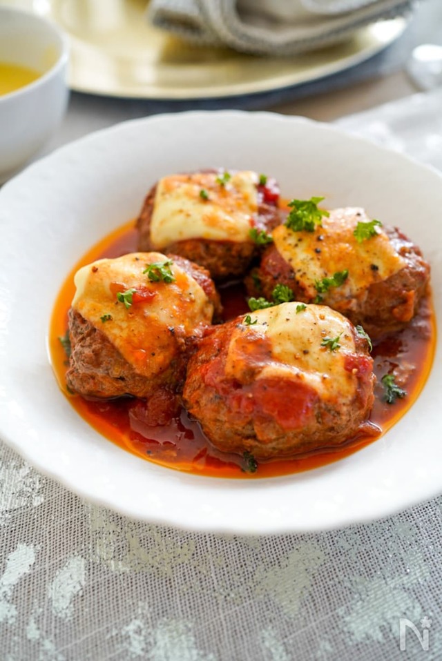 写真 (4枚目) - 大人も子供もハマる！とろ〜り熱々「やみつきチーズ料理」12選 - LOCARI（ロカリ） - LOCARI（ロカリ）