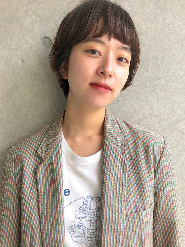 写真 (16枚目) - [ ショートボブのインナーカラー ] どこに入れる？おすすめヘアアレンジもご紹介！ - LOCARI（ロカリ）