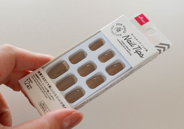 写真 (3枚目) - ダイソー新作にSNSがざわざわ…♡クオリティ高すぎでしょ！今すぐ買いに走りたいネイルグッズ - LOCARI（ロカリ）