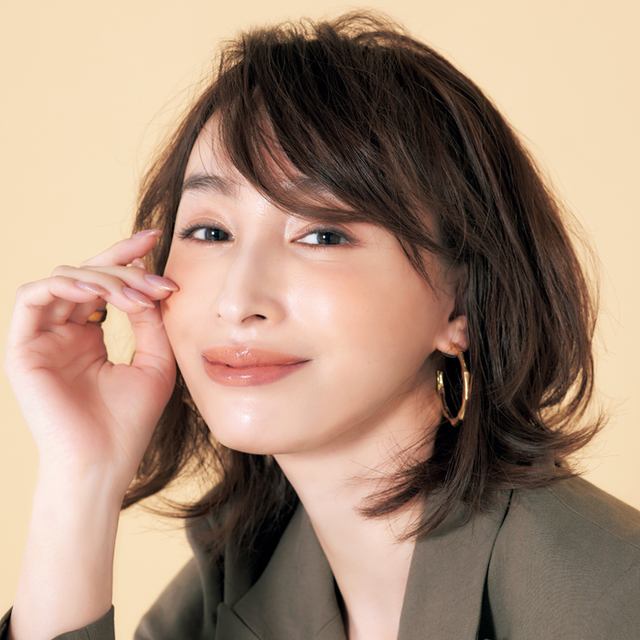 写真 (1枚目) - [最近、頬がコケてきた]老け見えを防止する簡単メイクテクがあった！ - LOCARI（ロカリ）