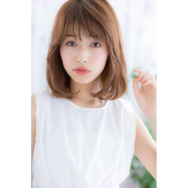 写真 (5枚目) - 若作り感、皆無！40代女子がしてもイタ見えしないボブヘア5選 - LOCARI（ロカリ）