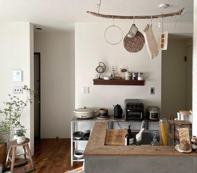 写真 (9枚目) - 服屋さんやカフェのようなウキウキする空間に暮らす。一人暮らしの2LDKインテリア - LOCARI（ロカリ）