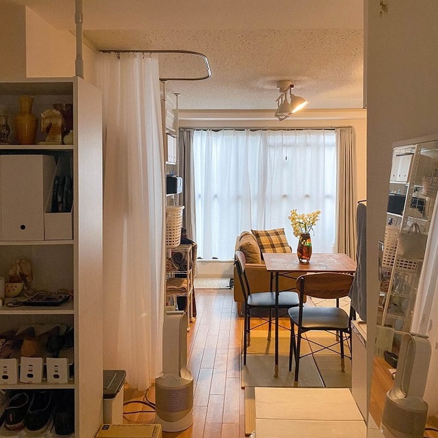 写真 (3枚目) - 快適な家具配置・レイアウトは？1LDKの二人暮らしインテリア実例集 - LOCARI（ロカリ）