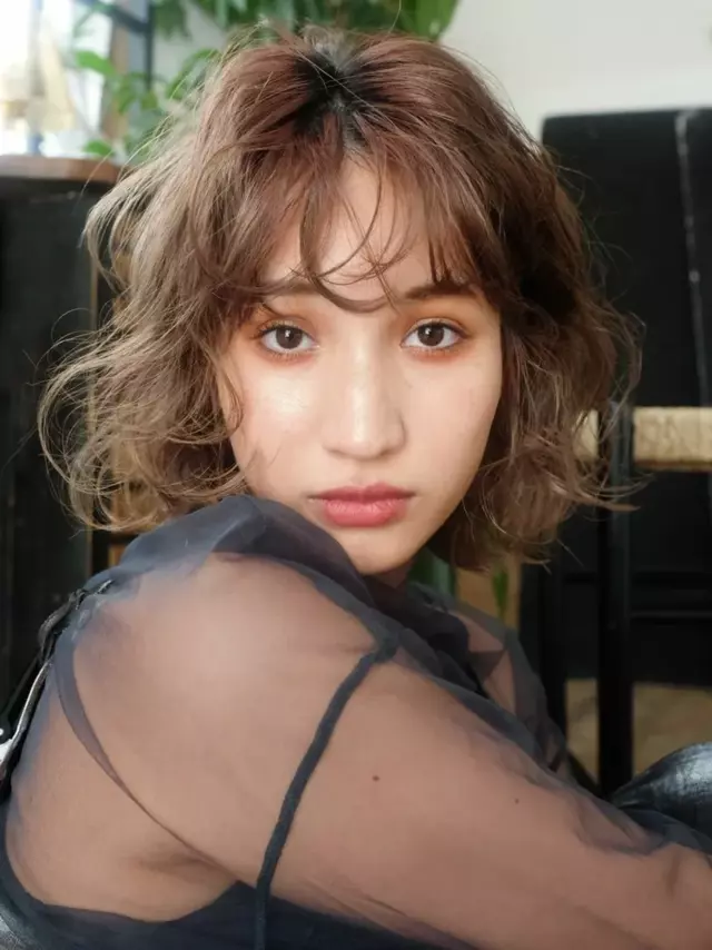 写真 (8枚目) - ナチュラルな色気漂う「外国人ヘア」12選♡レングス別に紹介 - LOCARI（ロカリ）