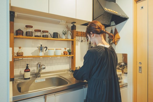 写真 (2枚目) - レイアウトとカラーバランスを意識した過ごしやすいお部屋づくり。1K・26㎡ - LOCARI（ロカリ）